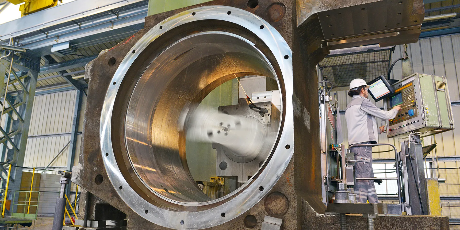 Products del service › Customer Service › Danieli Work Roll and Back-up ...