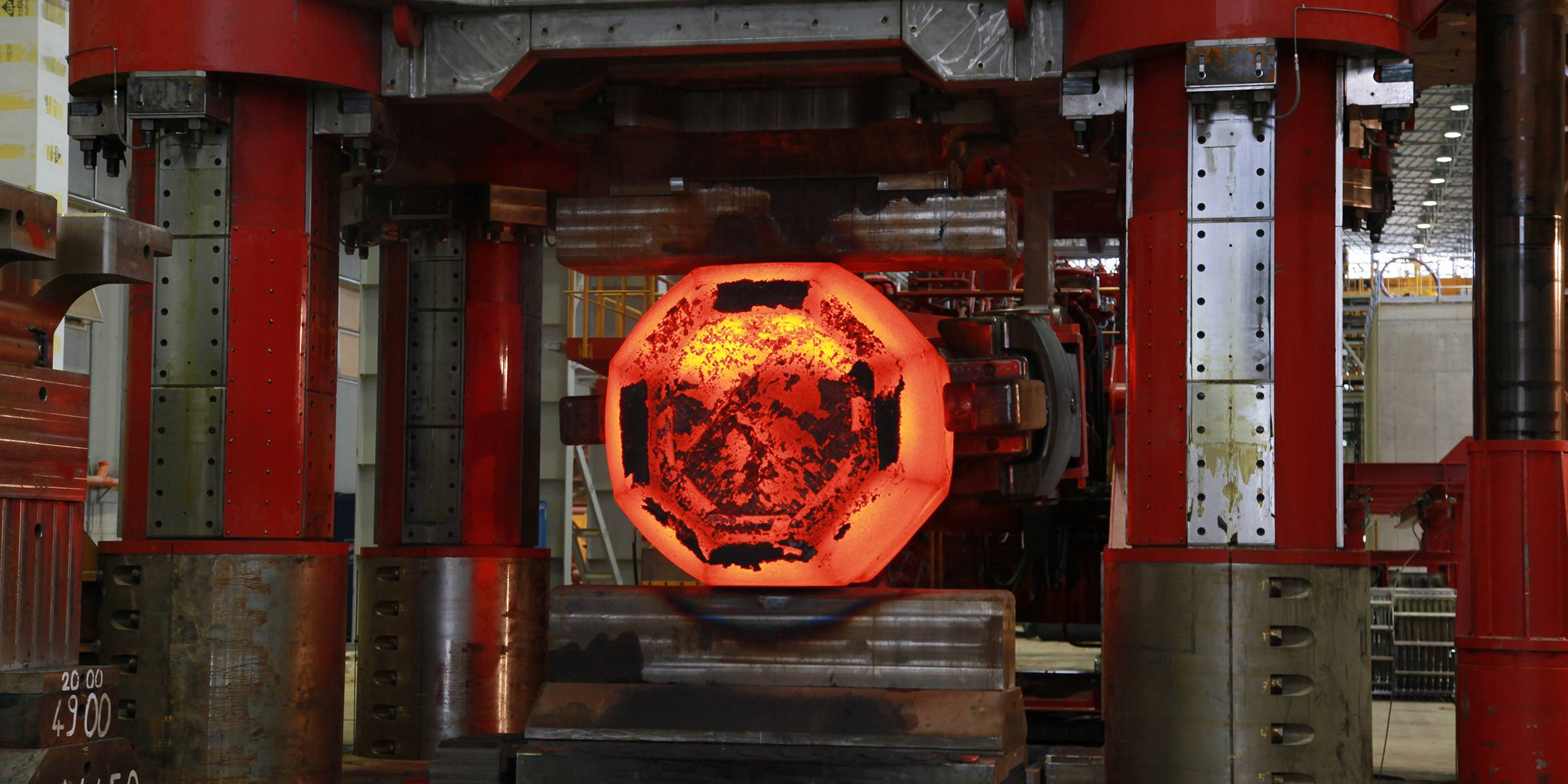 Products › Long › Forging plants & Manipulators Two / Four-column ...